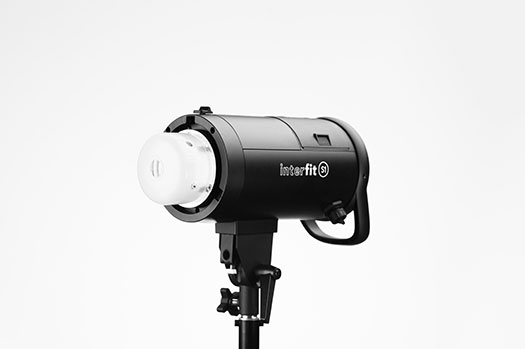 A Hands-On Review of the Interfit S1 Flash | Rangefinder