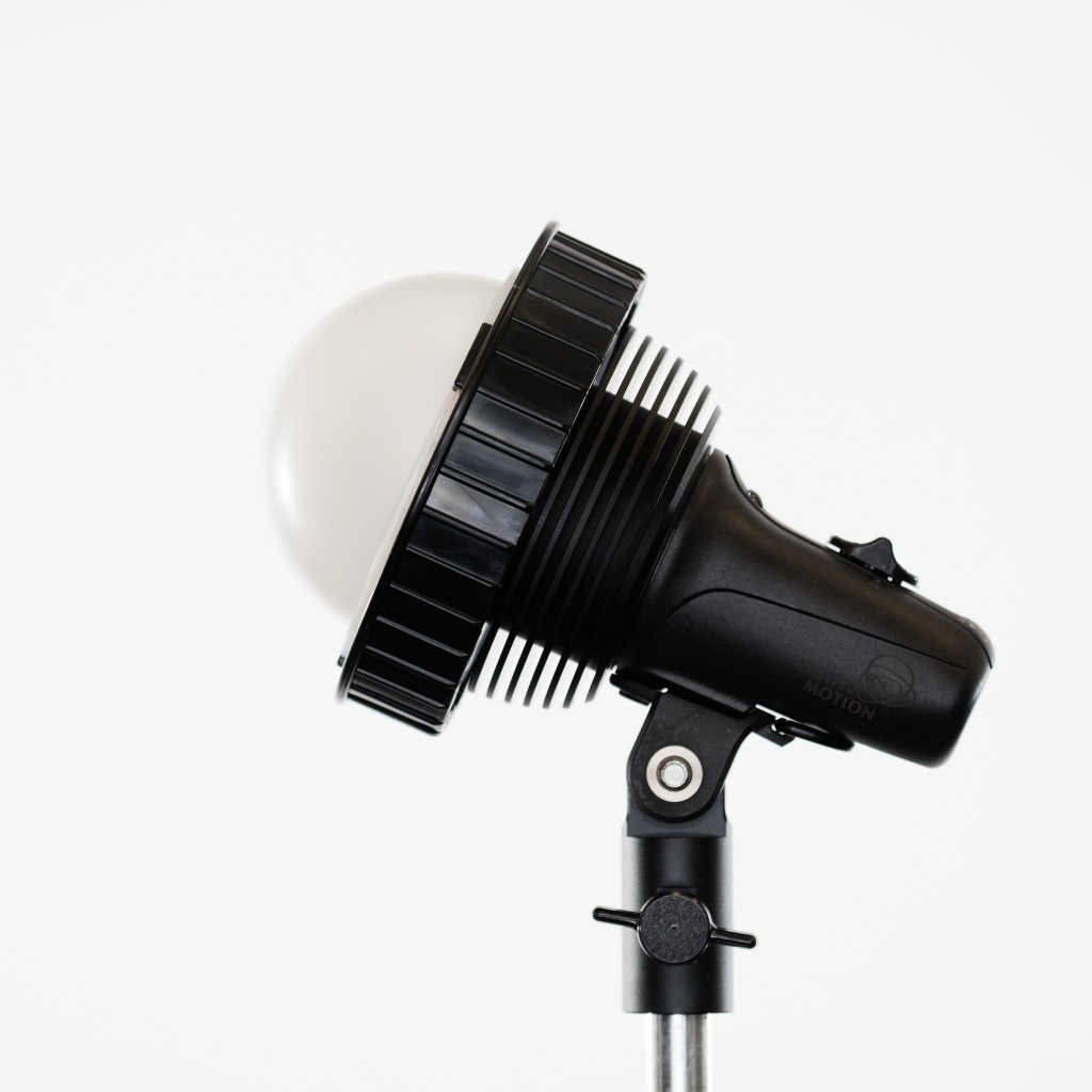 WPPI News: SpinLight 360 Gets Cozy with Light & Motion | Rangefinder